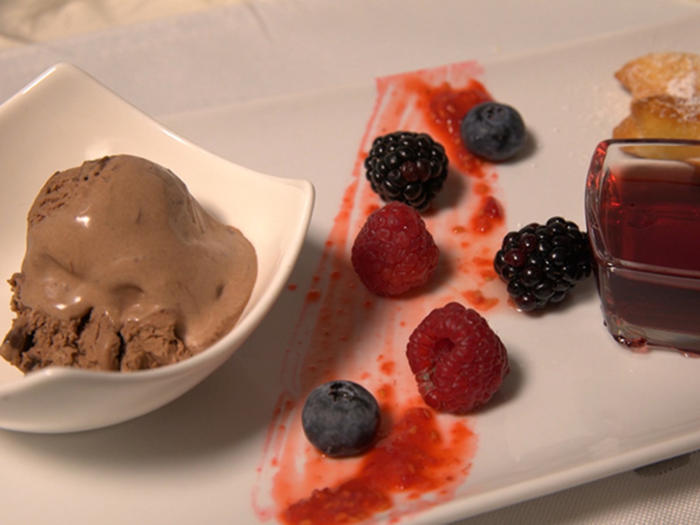 Chocolate Ice Cream, Berry Jelly and twisted Boys | Chef Reader