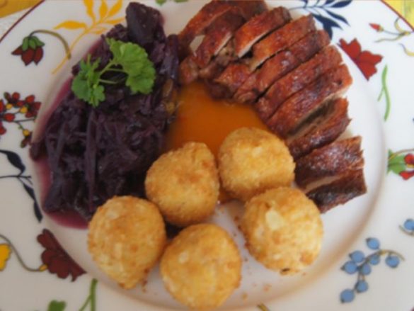 Crispy Duck with Almond Balls and Pineapple Mango Red Cabbage | Chef Reader