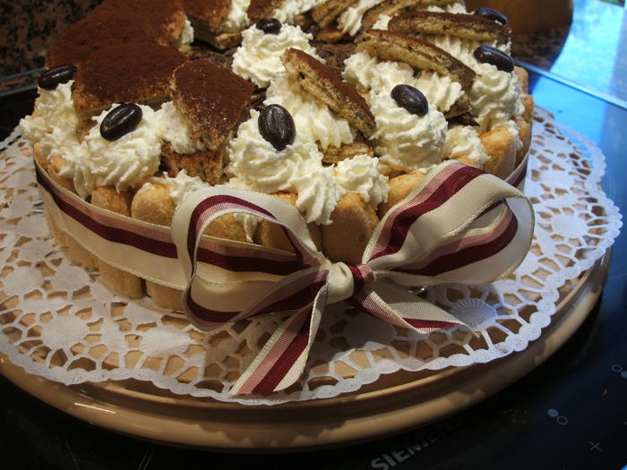 Baking: Tiramisu (similar) Cake | Chef Reader