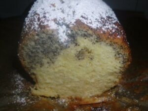 Sponge Cake with Poppy Seeds | Chef Reader