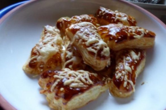 Puff Pastry Cheese Feet | Chef Reader