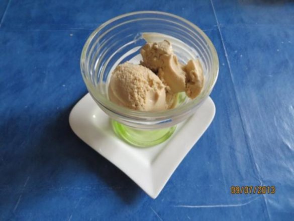 Calabrian Walnut Cake with Figs and Tonka Bean Ice Cream | Chef Reader