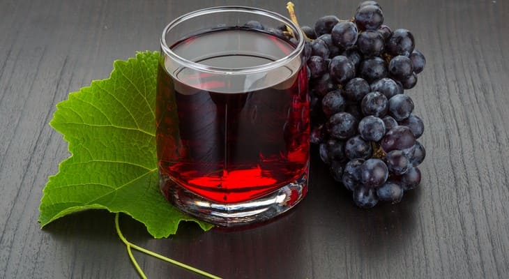 Grape Juice Has a Laxative Effect: That's Really Part of the Myth ...