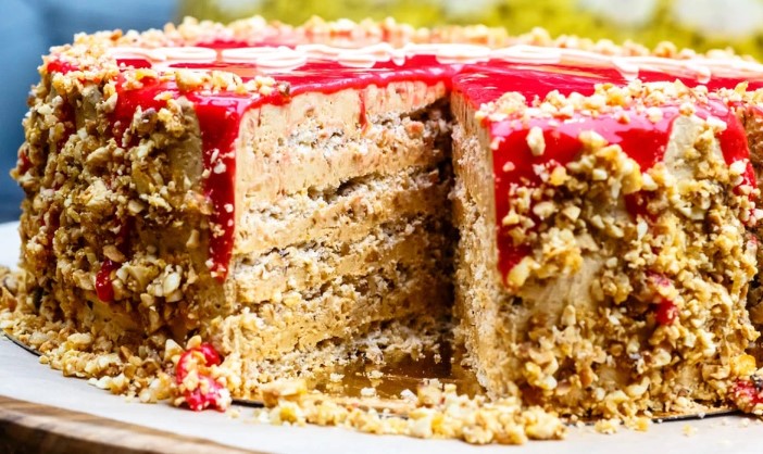 The Sweet History of Russian Cake: A Delicious Cultural Delight | Chef ...