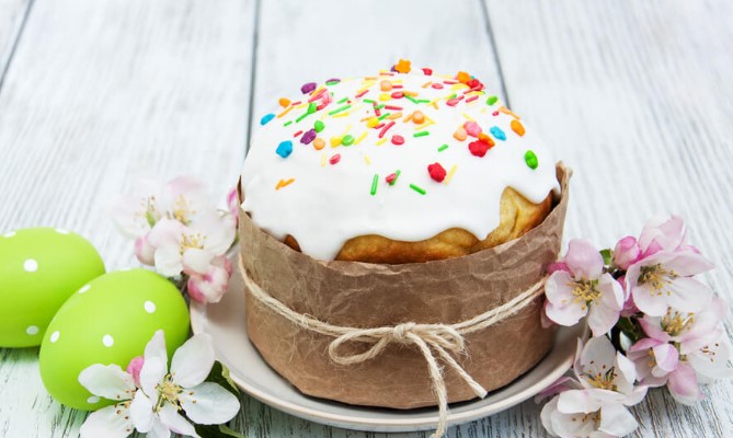 Discover the Tradition of Russian Easter Cake | Chef Reader
