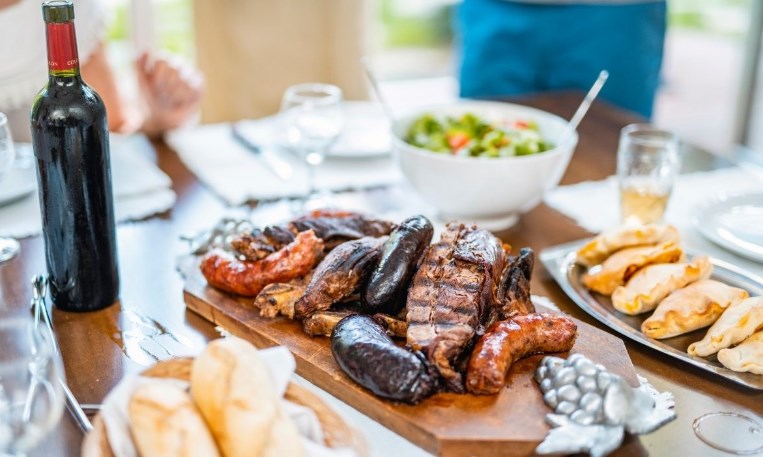 Exploring the Rich Flavors of Argentine Cuisine | Chef Reader