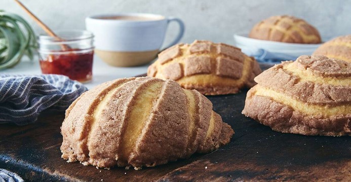 Exploring the Diversity of Mexican Sweet Bread | Chef Reader