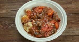 What are some traditional dishes from different ethnic groups in ...