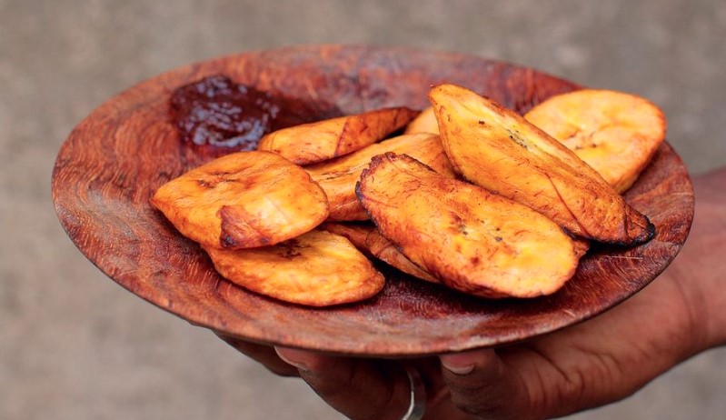 What is the role of plantains in Ghanaian cuisine? | Chef Reader