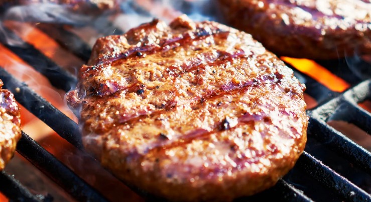 What is a typical Serbian grilled meat dish (pljeskavica) and is it a ...