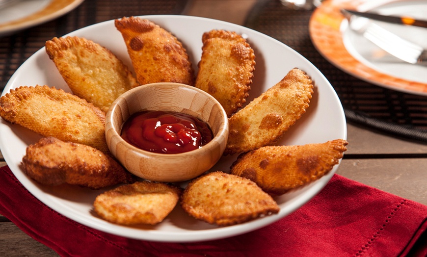 What are the main differences between Paraguayan cuisine and its ...