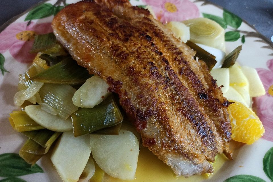 Catfish fillet with fruity leek vegetables | Chef Reader