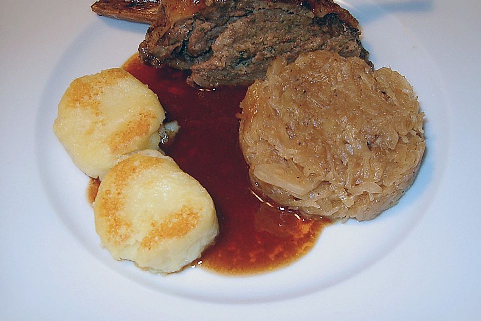 Stuffed pigeons with ginger sauerkraut and parmesan cheese | Chef Reader