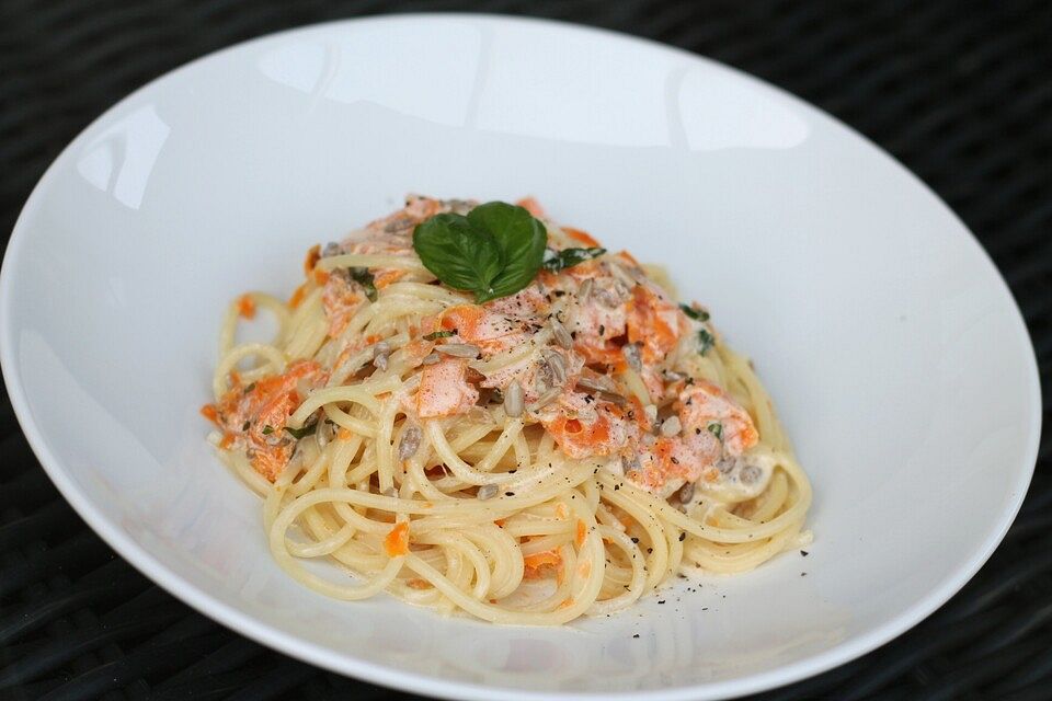 Carrot spaghetti with nutty sauce | Chef Reader