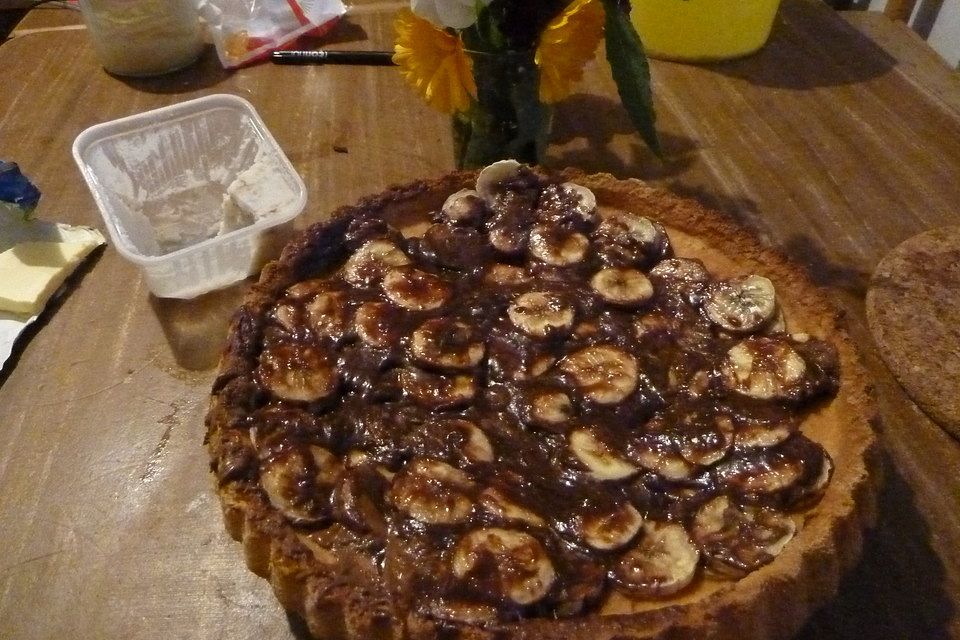 Fruit base with Nutella-banana topping | Chef Reader