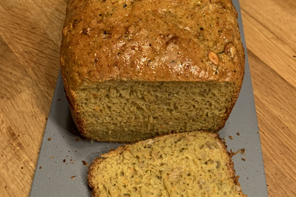 Delicious quick vegetable and grain bread for the bread maker | Chef Reader