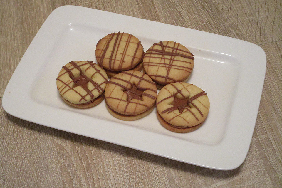 Double-decker with nut-nougat filling | Chef Reader