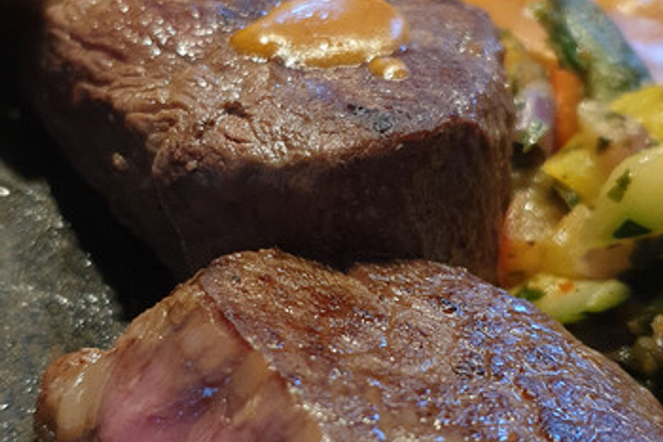 Beef fillet with pepper cream sauce | Chef Reader
